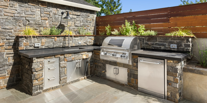 Leveling Up Your Barbecue: What to Know About Outdoor Kitchen ...