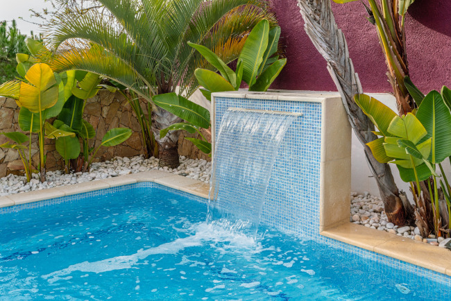 Beautiful Water Features for Small Yards | Stillwater Pools, Inc.